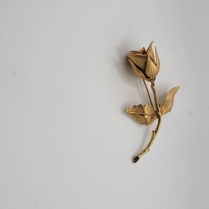 giovanni | Jewelry | Giovanni Gold Toned Rose Brooch Pin | Poshmark